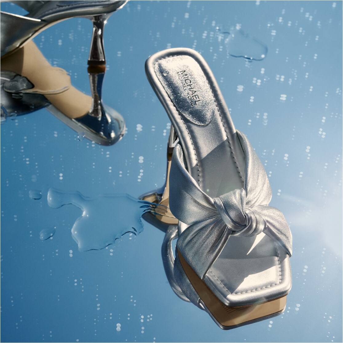 Designer Handbags For Women | Michael Kors